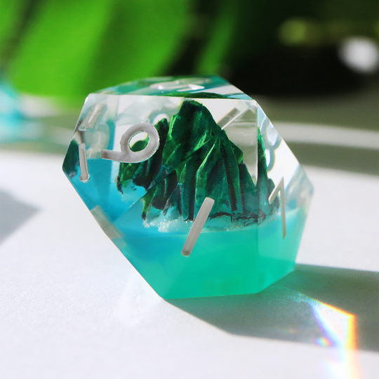 The Shattered Teeth Dice Set – Critical Role